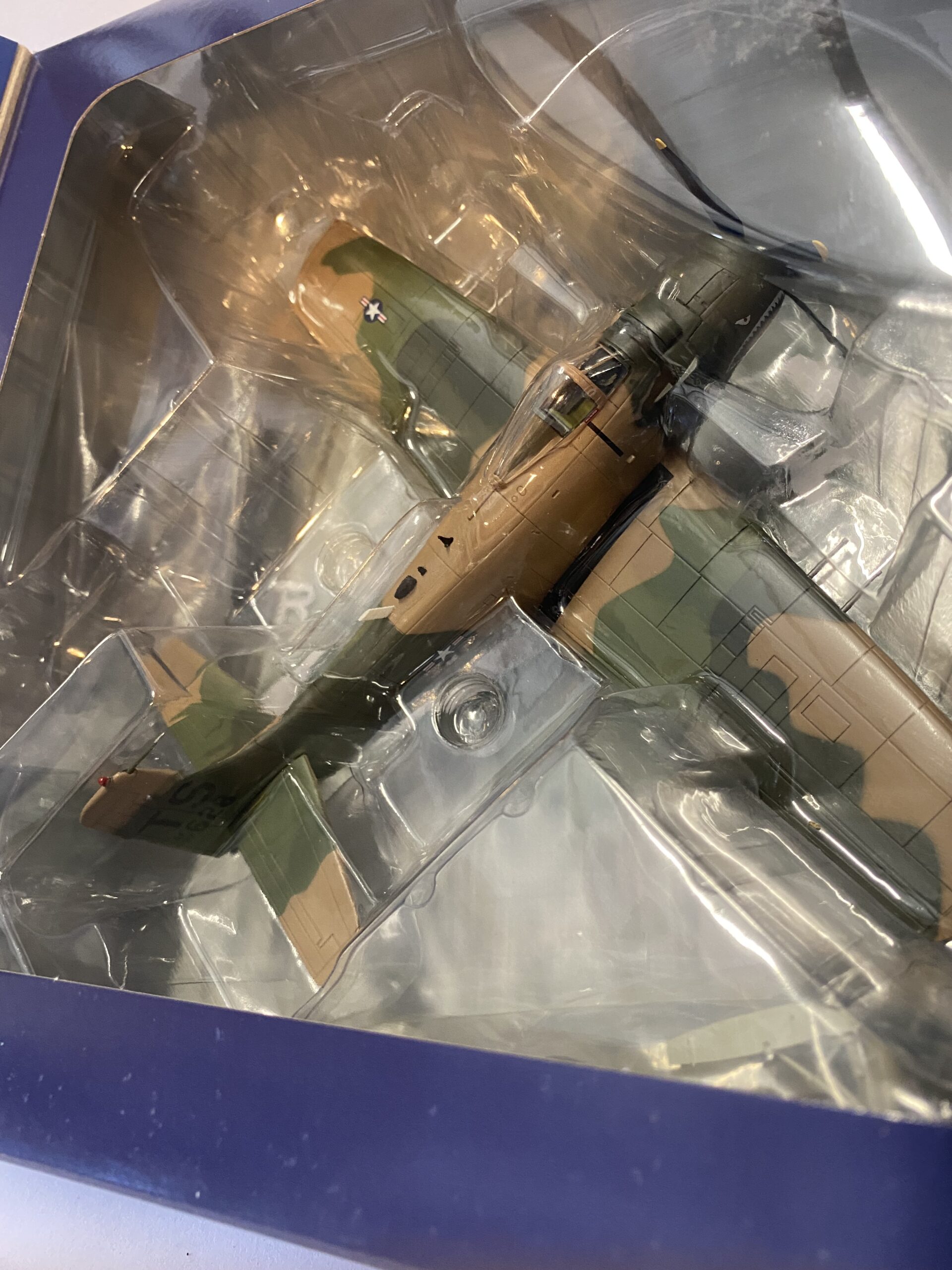 Hobby Master Skyraider 1:72 #2914 HM25 - Big Bill's Die Cast