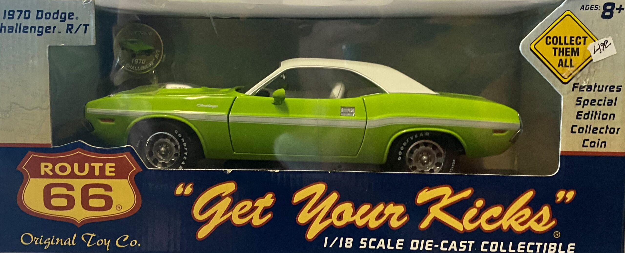 Ertl ( Route 66) '70 Dodge Challenger R/T 1:18 - Big Bill's Die Cast