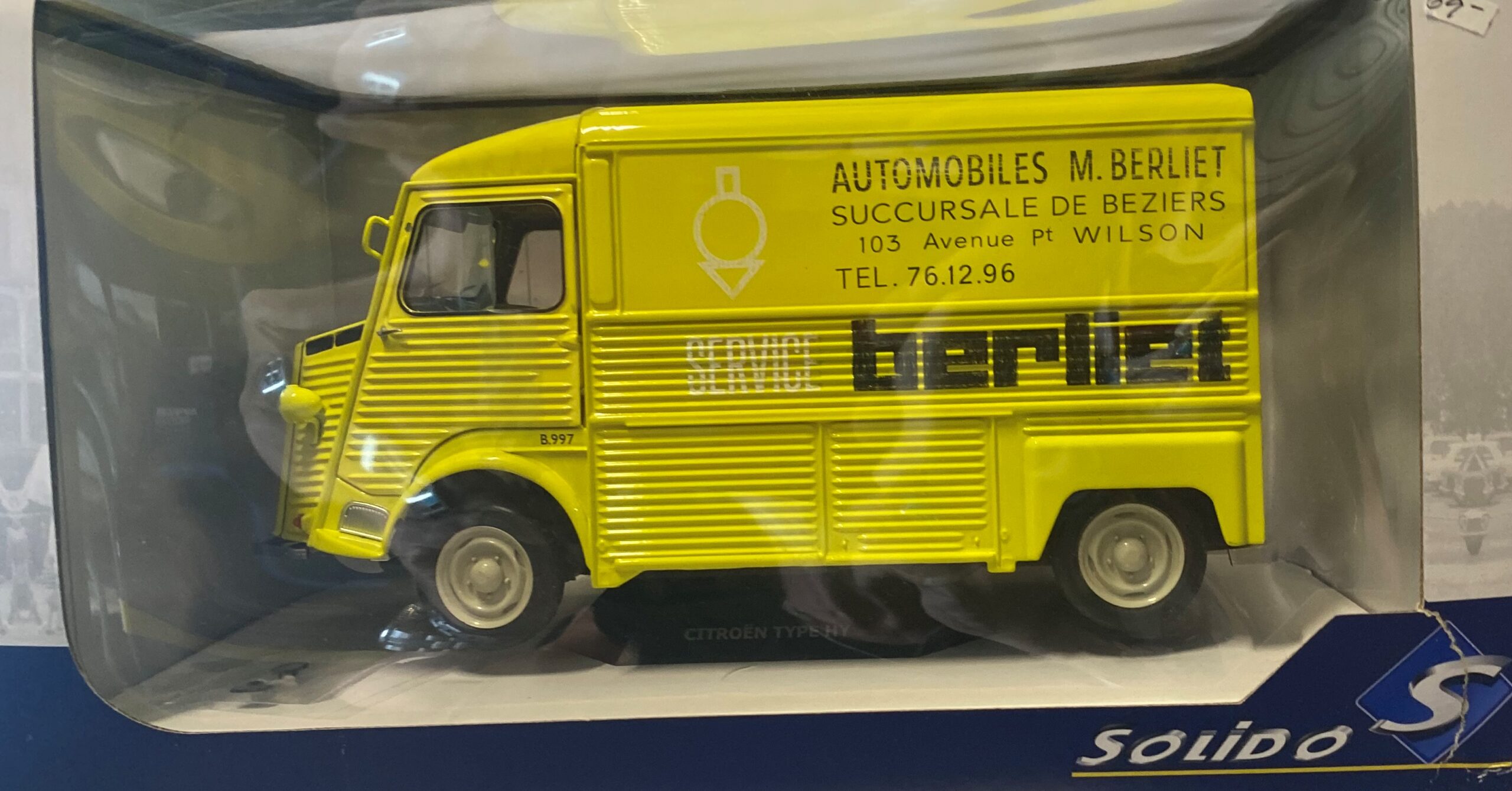 Solido French Delivery Van 1:18 - Big Bill's Die Cast