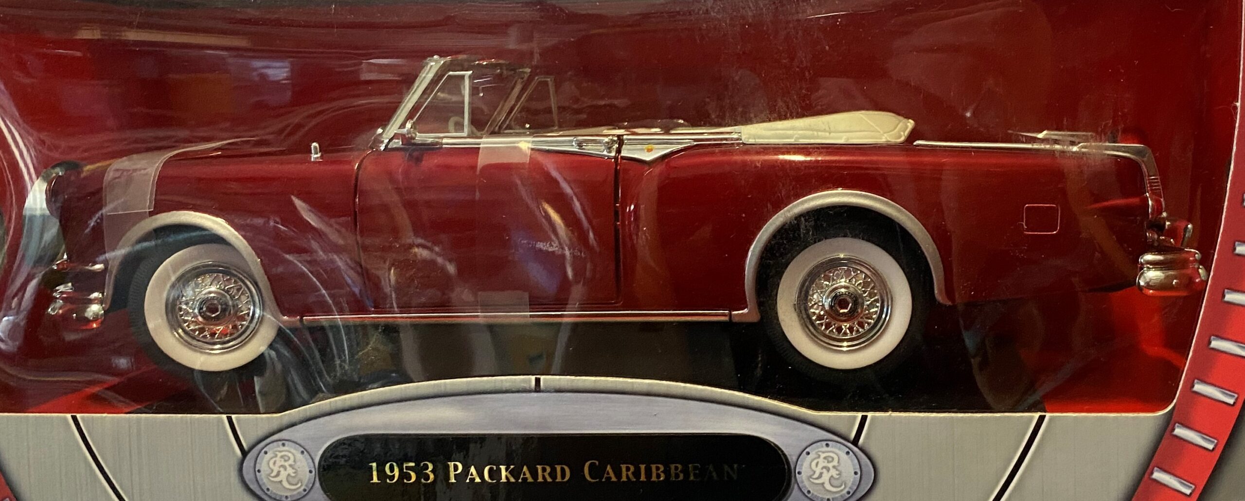 Signature '53 Packard Caribbean conv. 1:18 - Big Bill's Die Cast