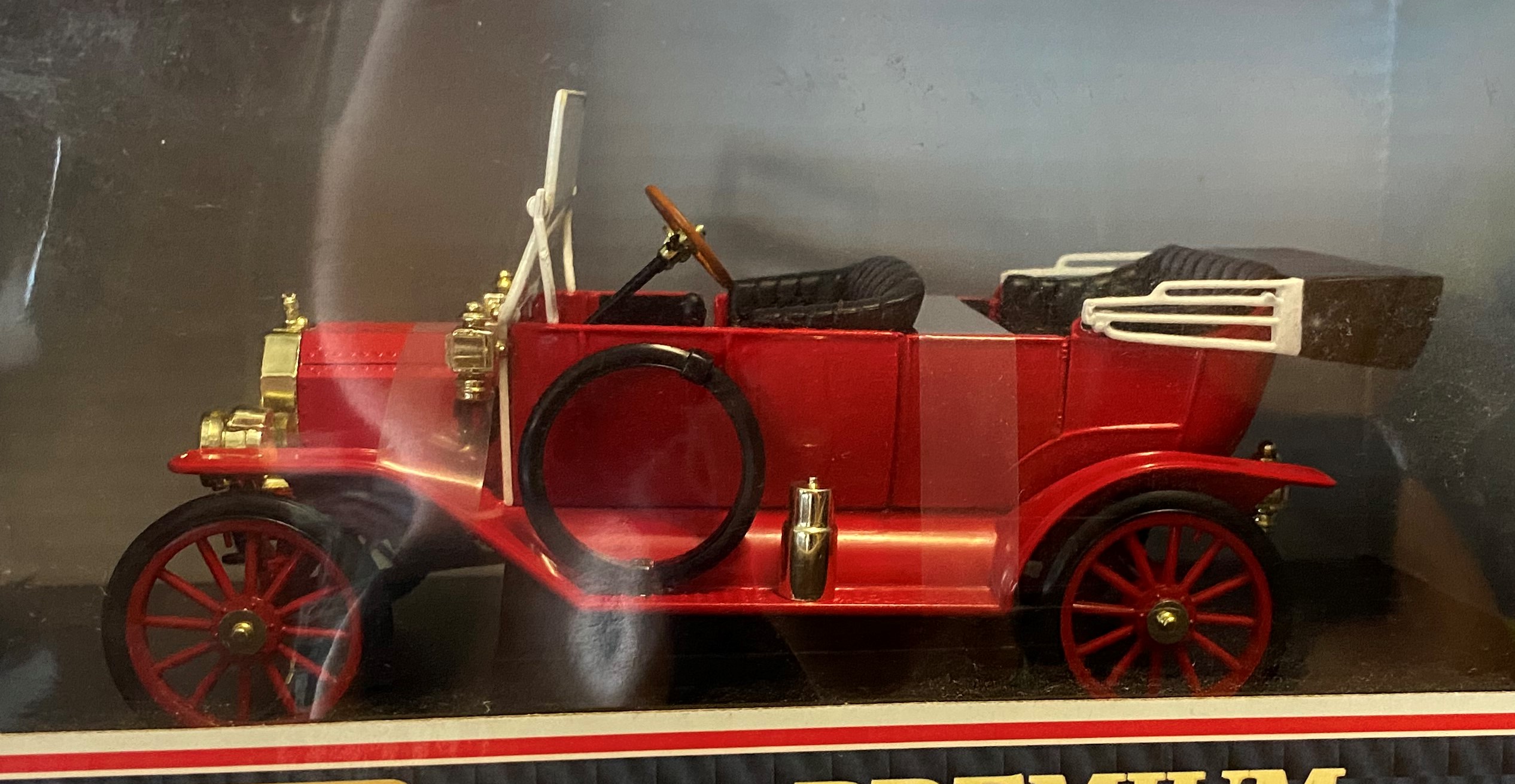Eagle Ford Model T 1:18 (top down) - Big Bill's Die Cast