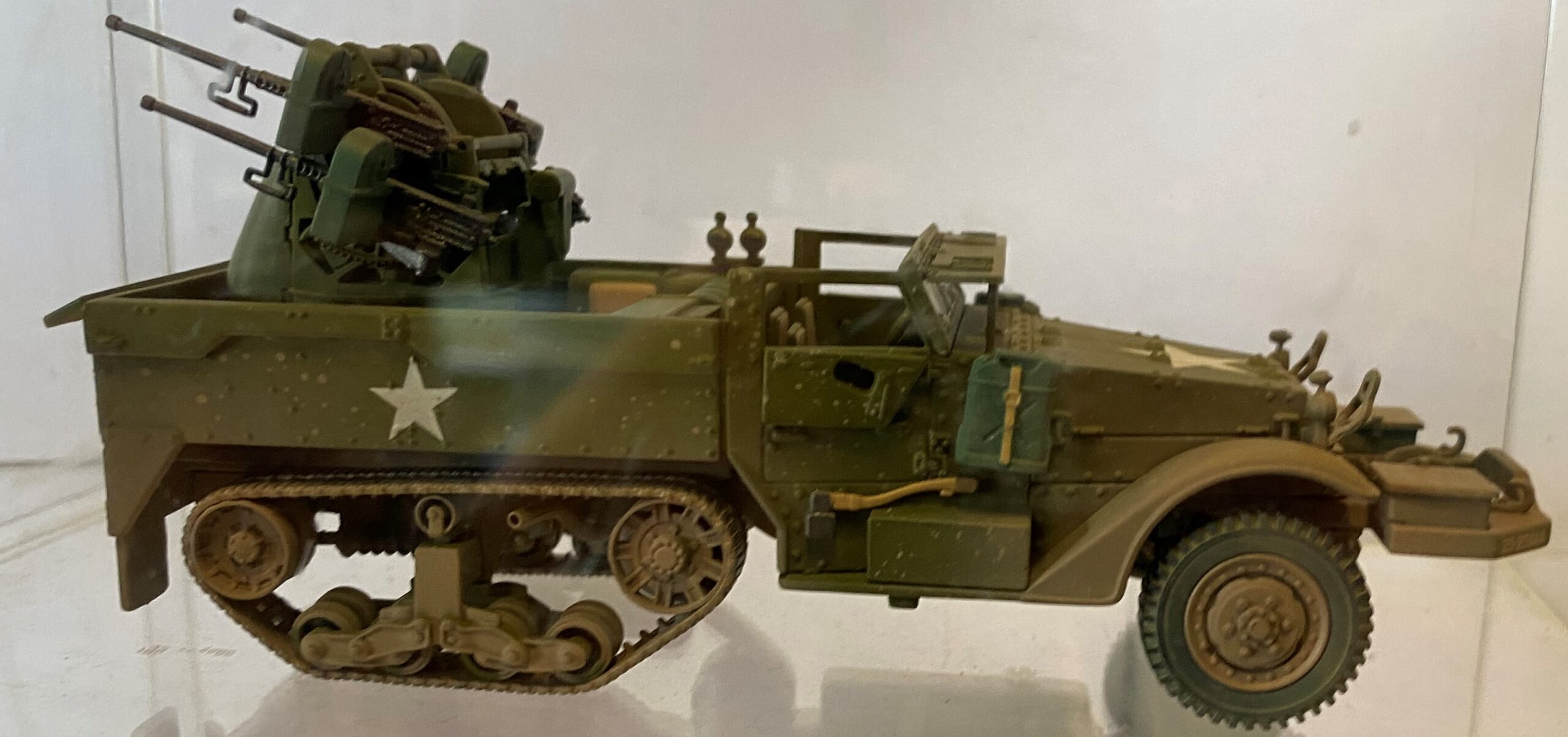 Corgi Halftrack w/ Quad 50s "meatgrinder" 1:48 - Big Bill's Die Cast