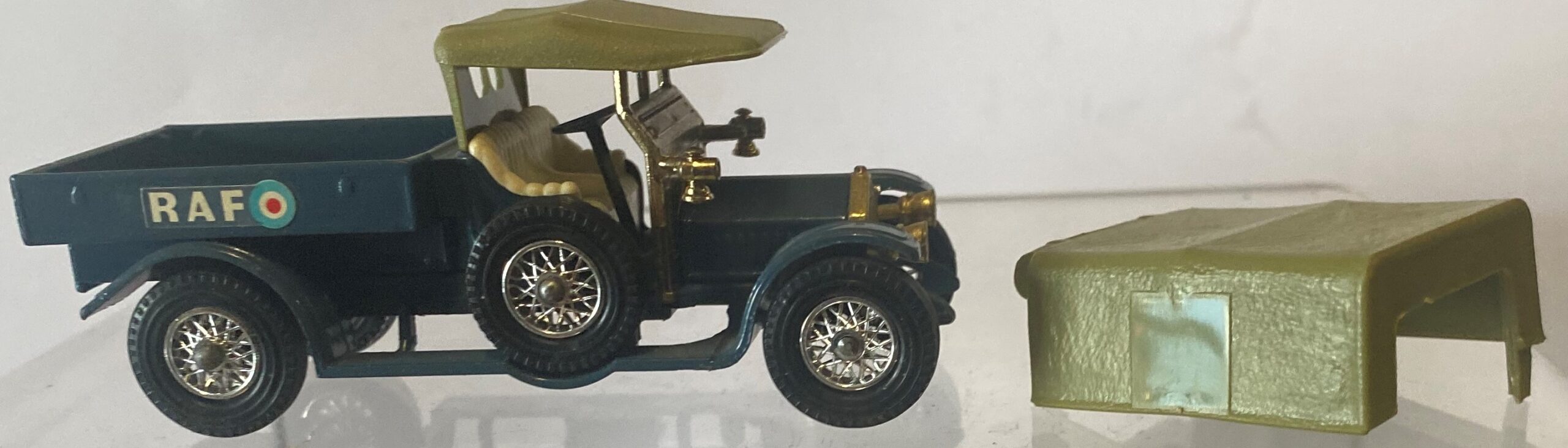 Matchbox RAF Truck 1:62 - Big Bill's Die Cast
