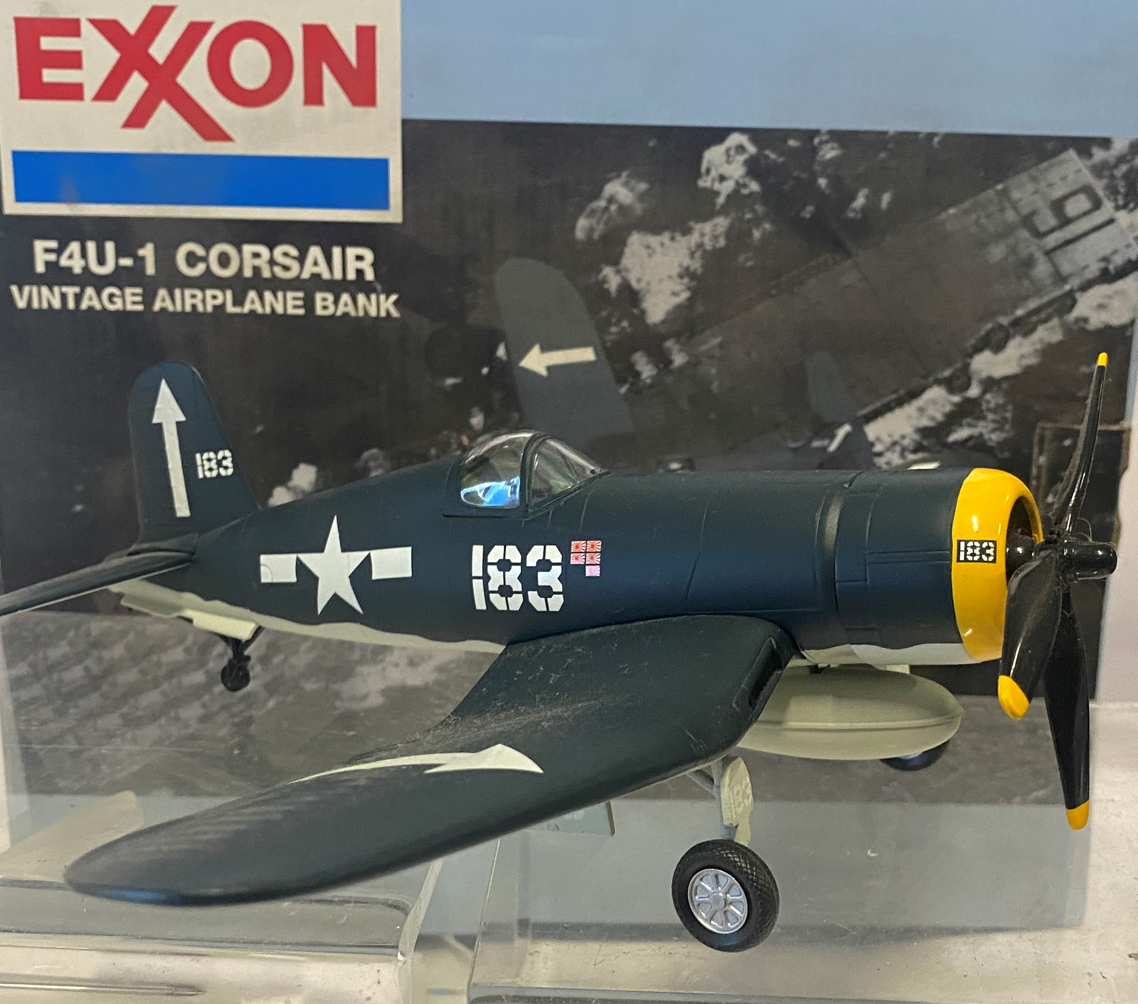 Plane-Bank F4U Corsair (Exxon) 1:48 - Big Bill's Die Cast