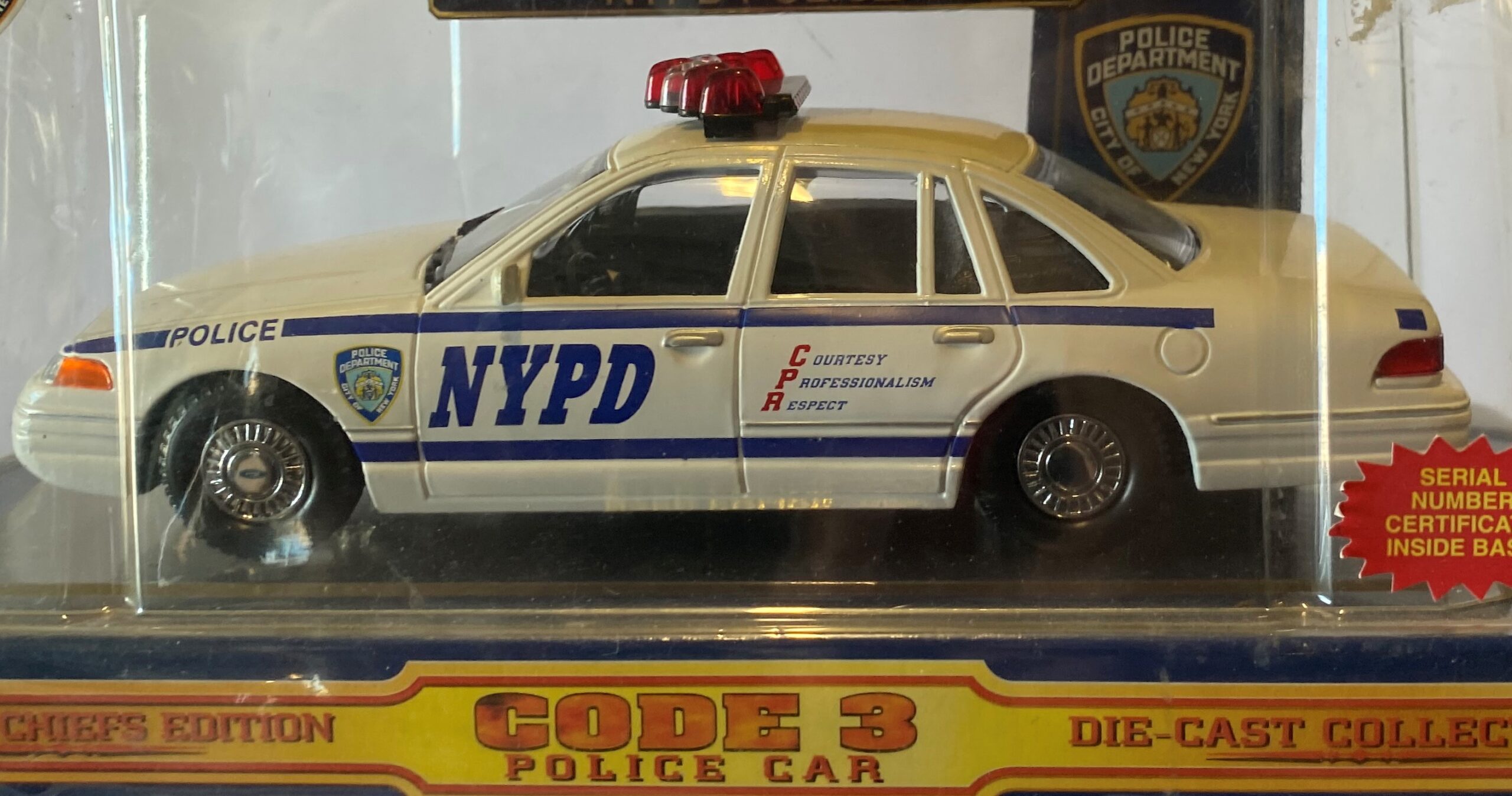Code 3 NYPD 1:24 - Big Bill's Die Cast