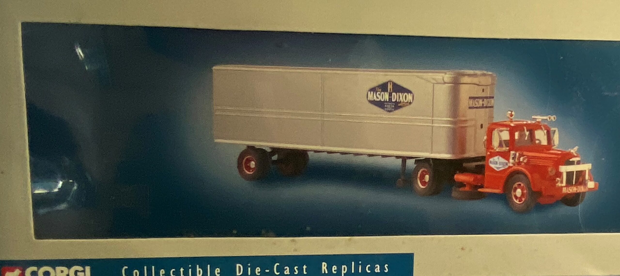 Corgi Mack "Mason Dixon Line" 1:50 - Big Bill's Die Cast