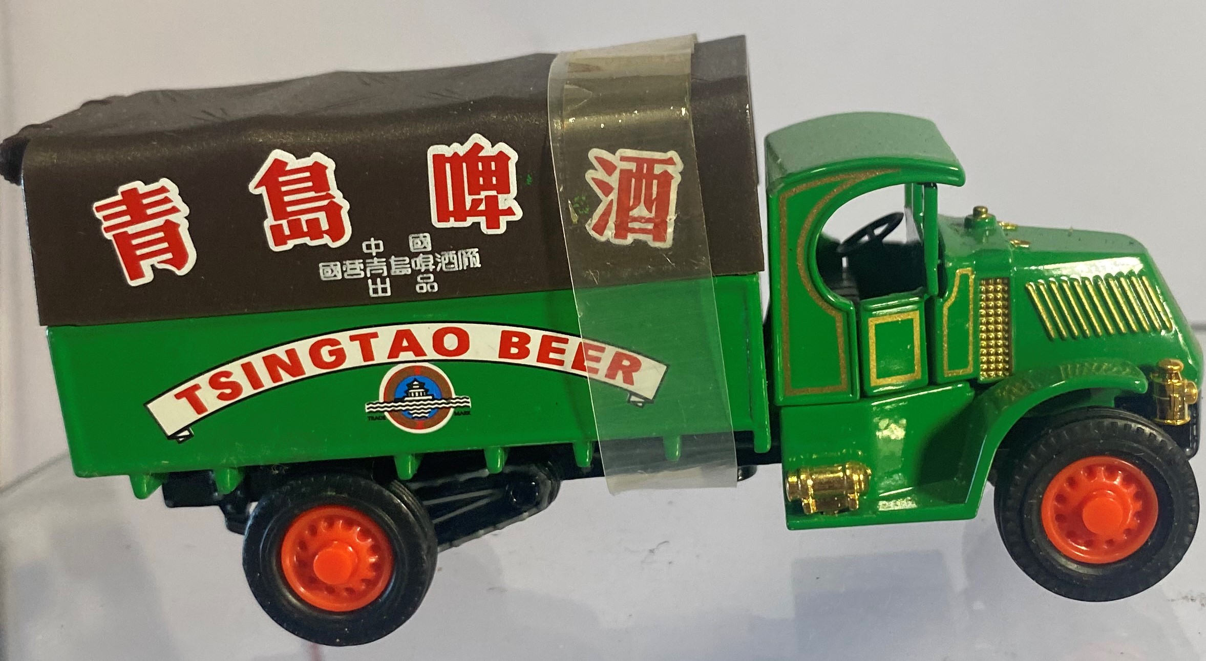 MB Mack Beer Truck Collectibles "Tsingtao Beer" 1:43 - Big Bill's Die Cast