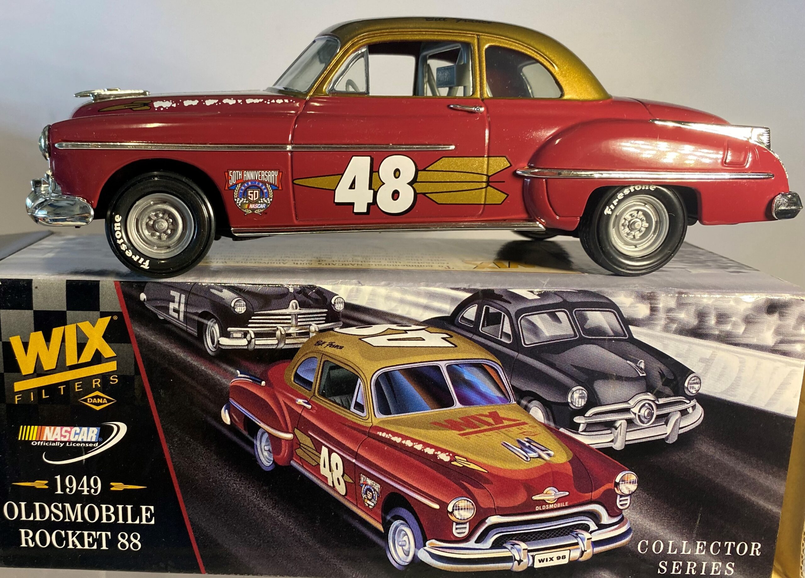 WIX '49 Oldsmobile Rocket 88 early nascar 1:24 - Big Bill's Die Cast