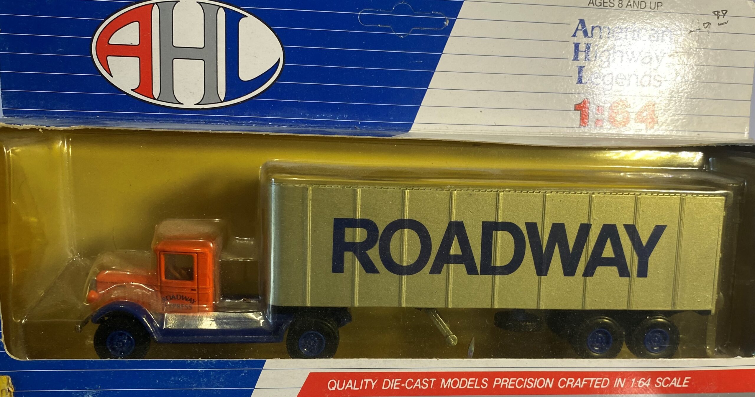 American Highway Legends Mack (Roadway) 1;64 - Big Bill's Die Cast
