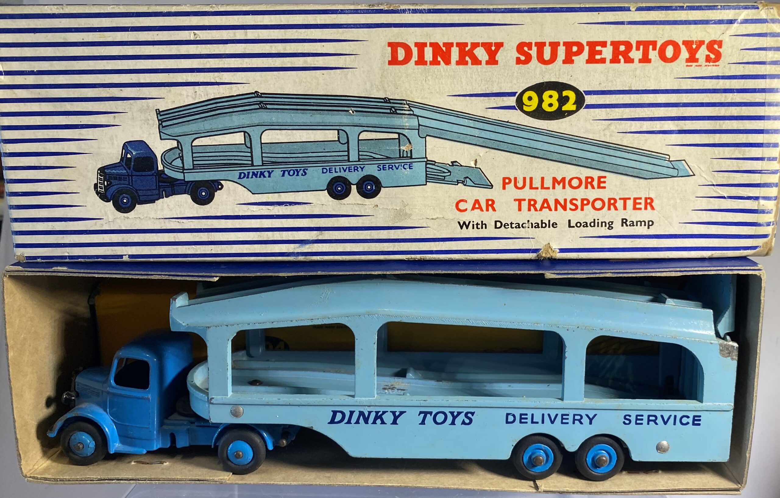 Dinky #982 Pullmore Car Carrier MD. in GB Circa 1954-63 - Big Bill's ...