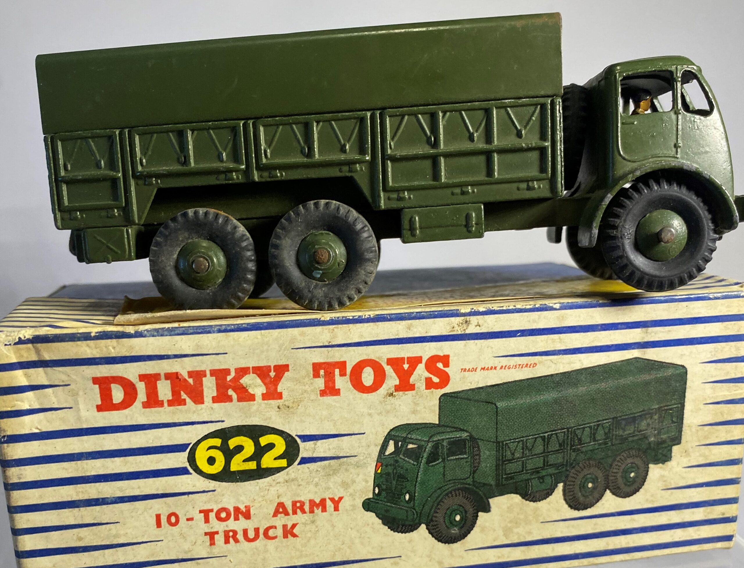 Dinky #622 10 ton Army Truck Md. in GB Circa 1954-63 - Big Bill's Die Cast