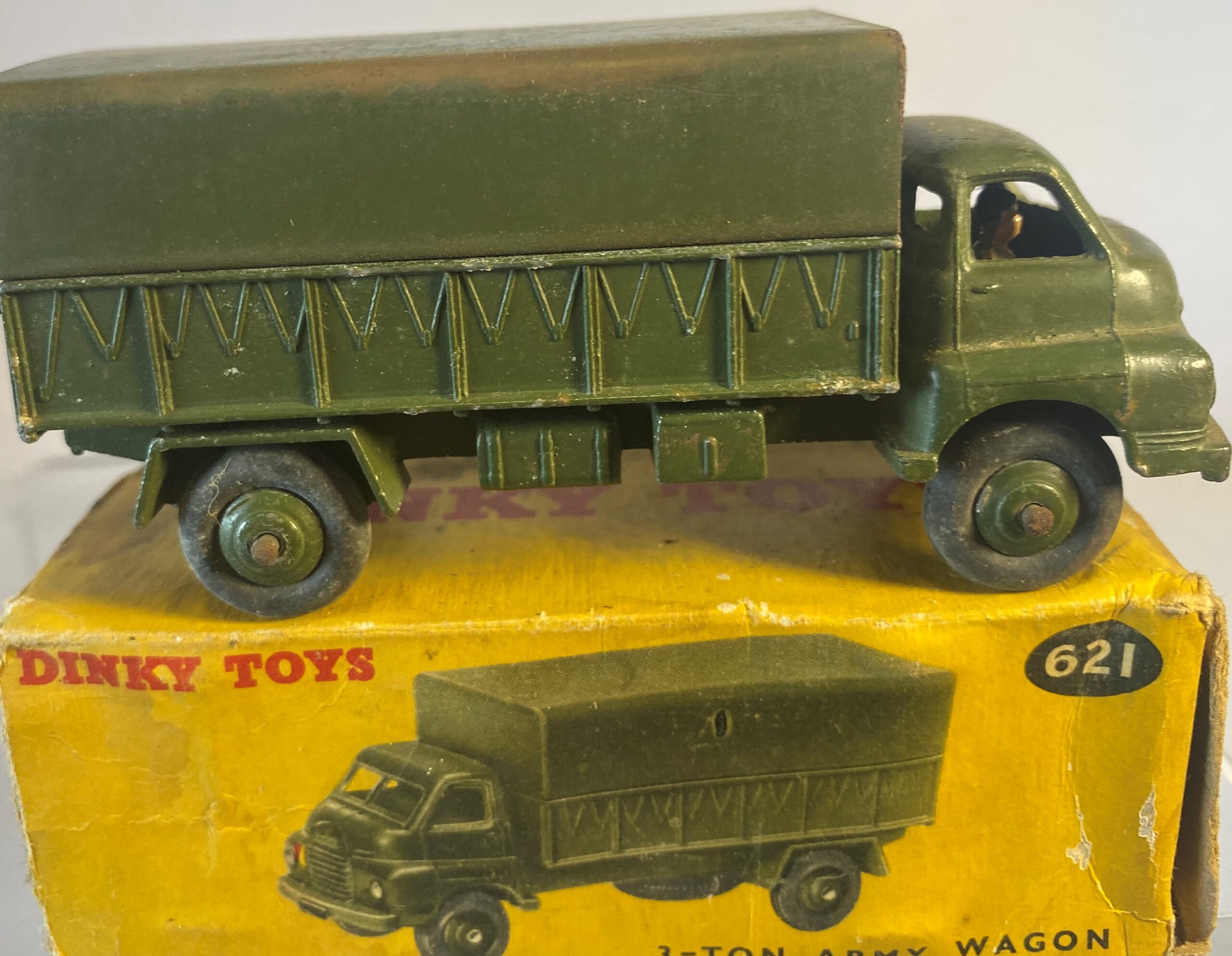 Dinky #621 3-ton Army Wagon Md.in GB Circa 1954-63 - Big Bill's Die Cast