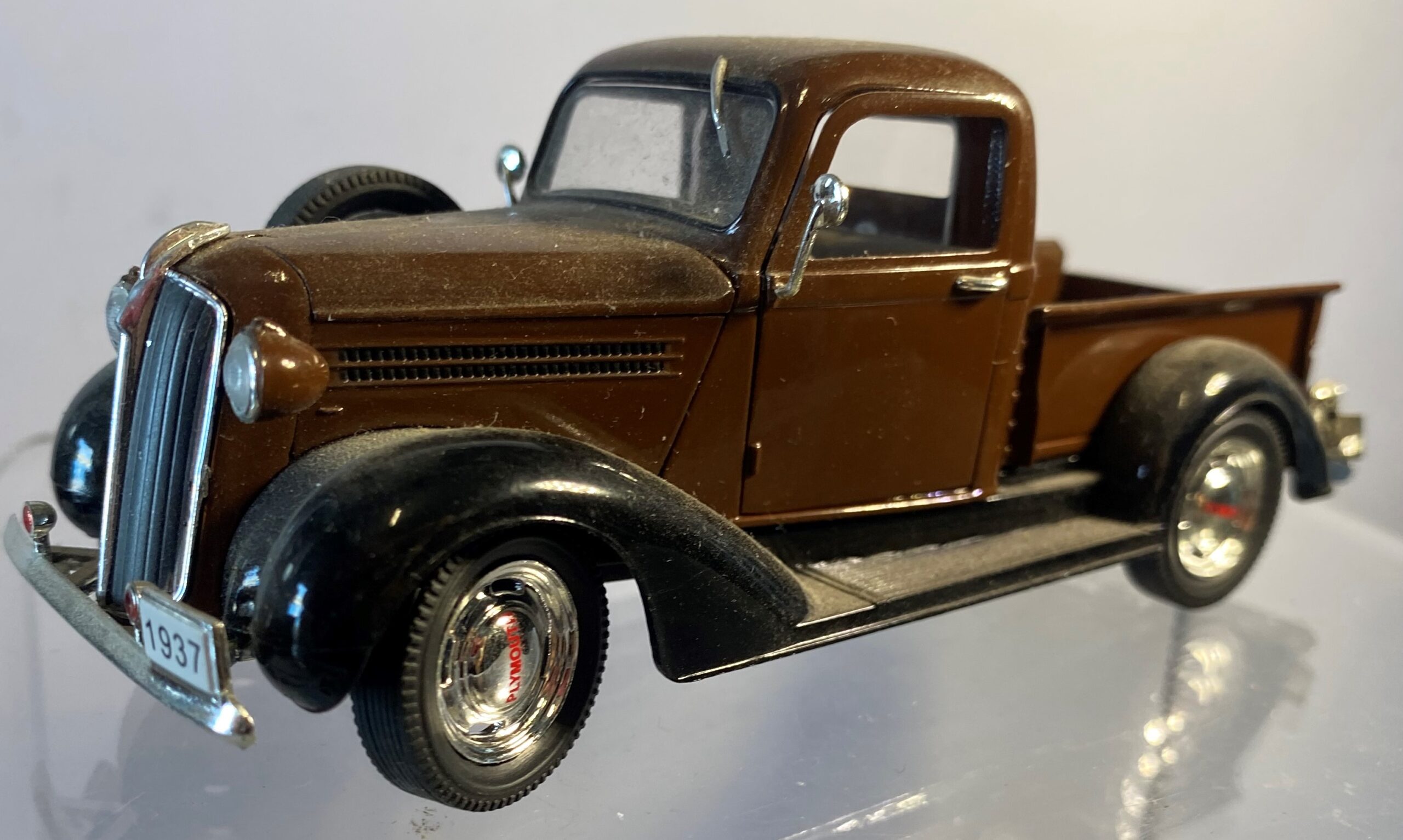 '37 Plymouth Pickup - Big Bill's Die Cast